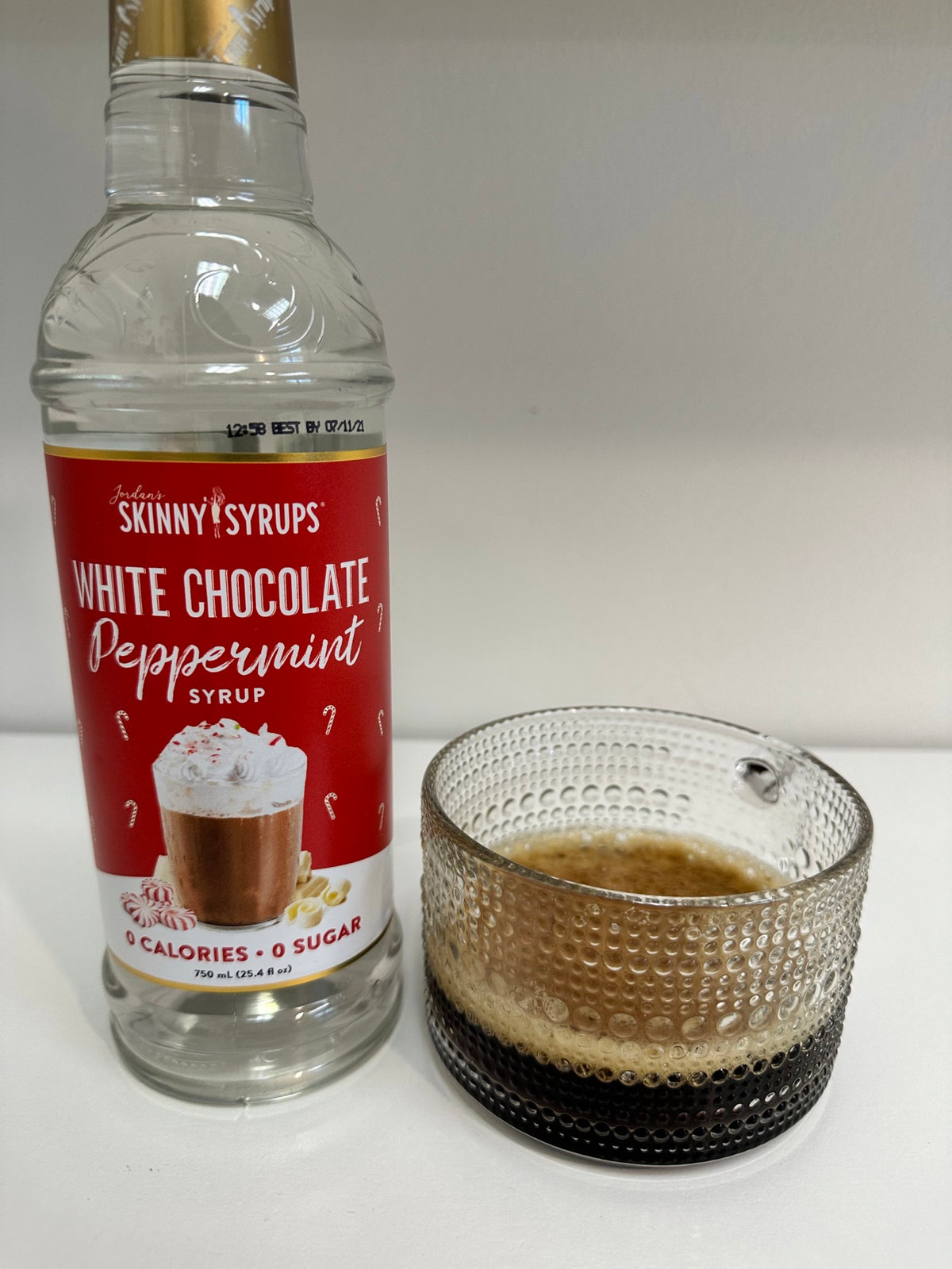 Sugar Free White Chocolate Peppermint Syrup | Skinny Syrups | Skinny Mixes